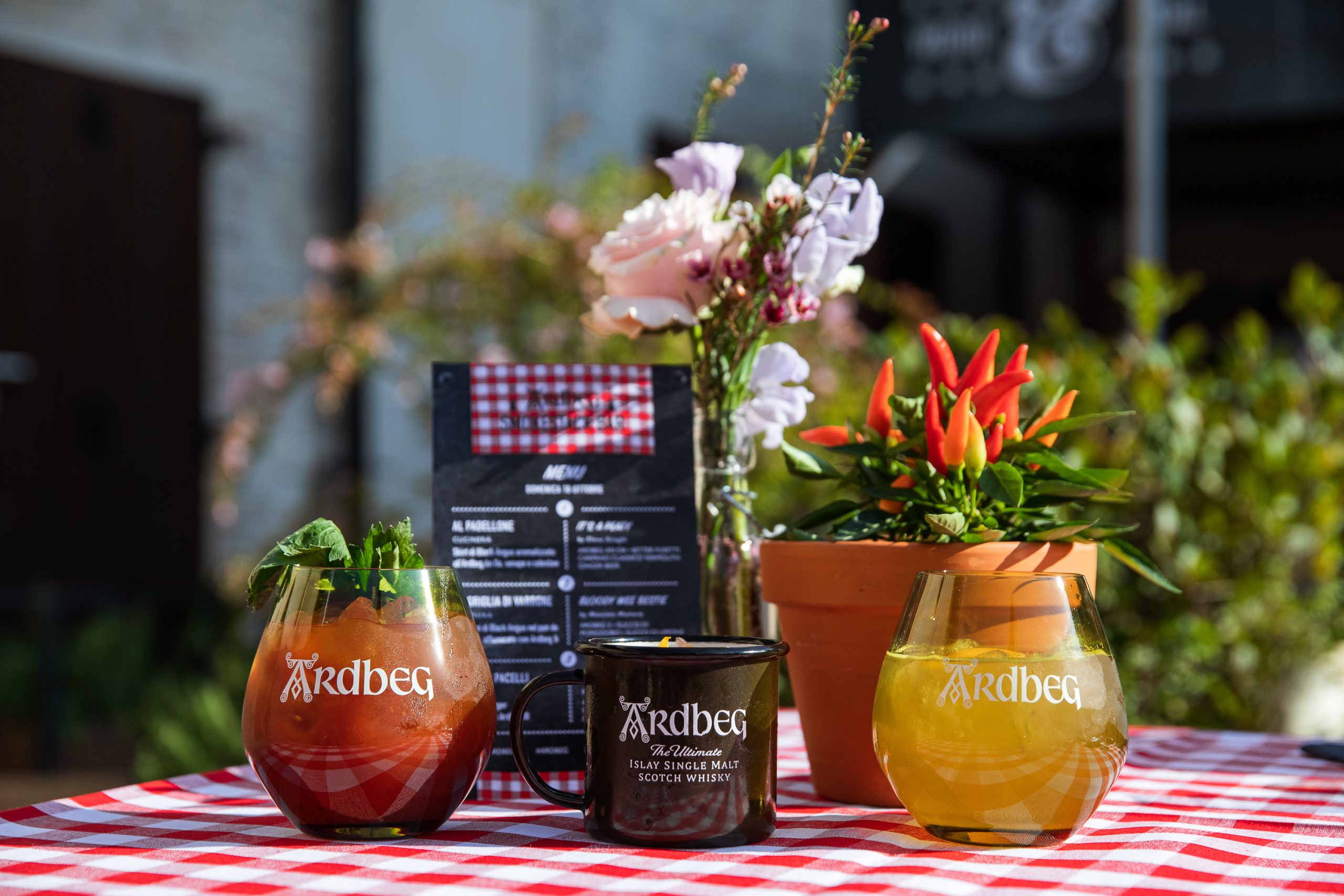 ARDBEG Smokestack Bar - Parking Srl